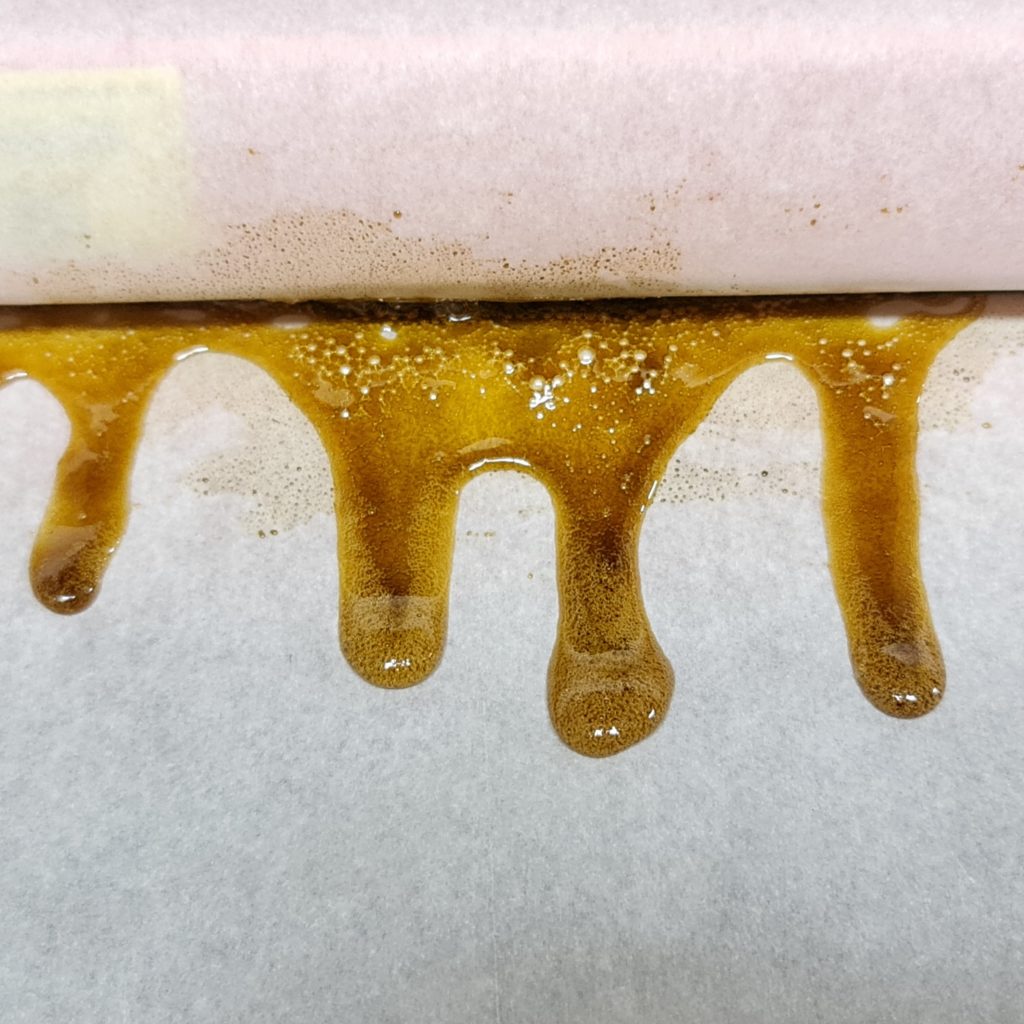 Buy BLUE DREAM FLOWER ROSIN (73%THC)(2%CBD) | Weed On A Budget