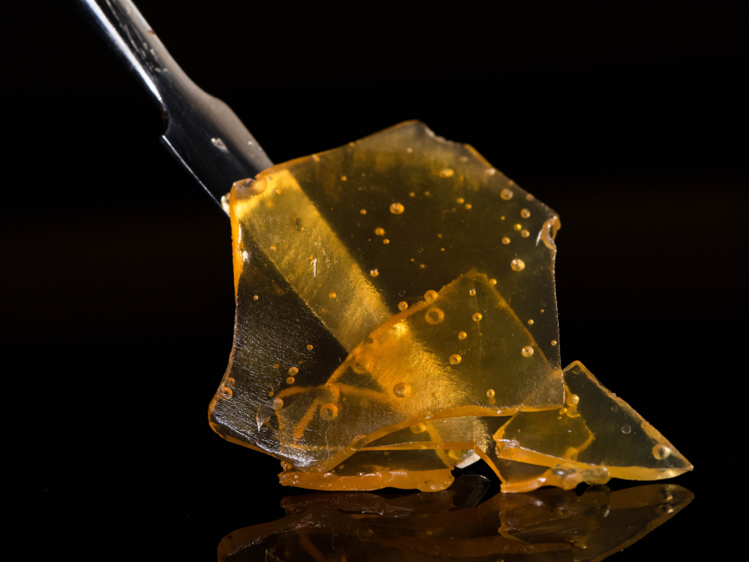 How To Smoke Live Resin | Weed On A Budget